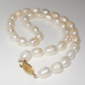 Jewelry | Natural Pearl Off White Color Necklace Beaded | Poshmark